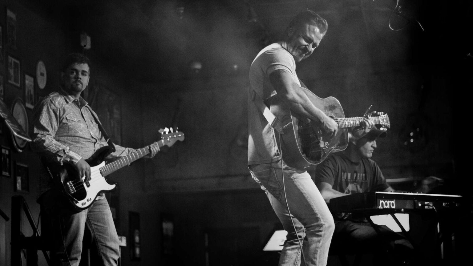 Gary Kyle :: The Official Website - Gary Kyle :: The Official Website ...